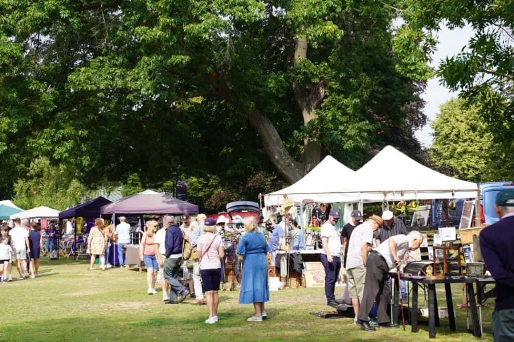 A Look Back at the 2024 Classic and Vintage Car Show at Capel Manor ...